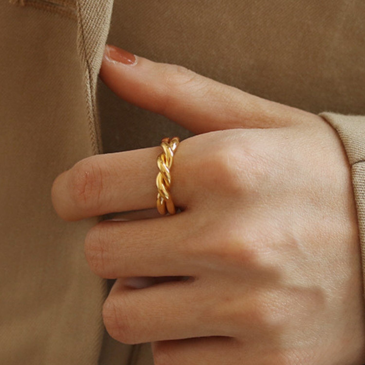 Twist ring – Morandi Homeware